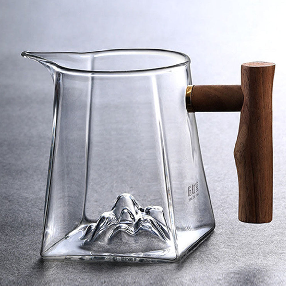 Mountain Glass Fair Cup With Wooden Handle – Umi Tea Sets