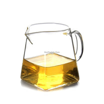 Thickened Glass Fair Cup With Strainer – Umi Tea Sets